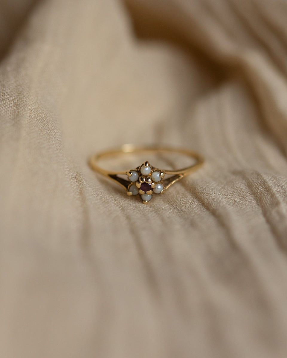 Eliza Vintage 9ct Gold Ruby & Pearl Daisy Cluster Ring | Rock n Rose