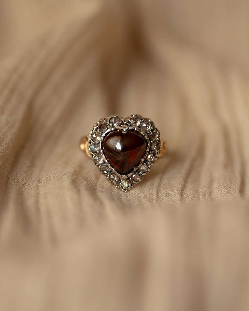 Virginia Antique 18ct Gold Garnet & Diamond Heart Ring | Rock n Rose