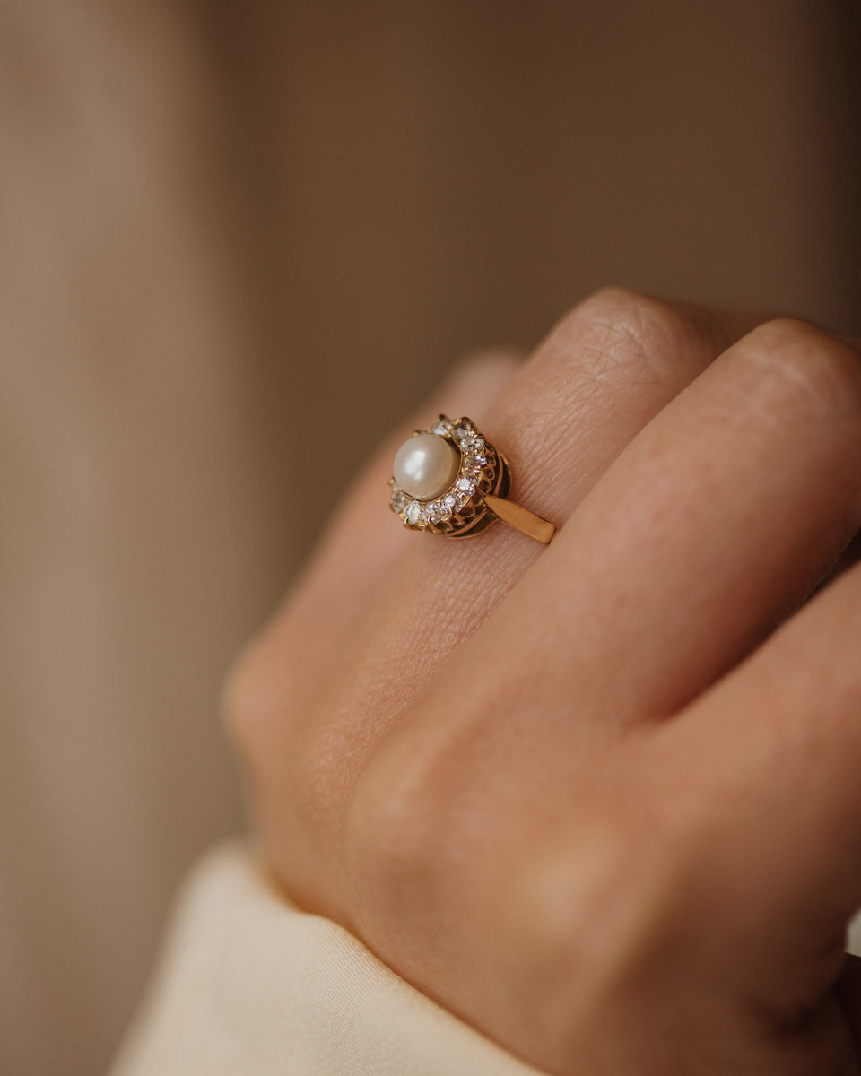 Georgina 1976 Vintage 9ct Gold Pearl & Diamond Cluster Ring | Rock n Rose