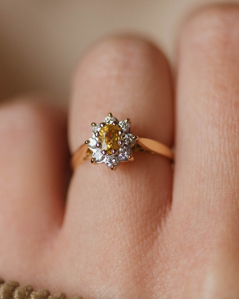 Clarisse 1987 Vintage 18ct Gold Yellow Sapphire & Diamond Cluster Ring ...