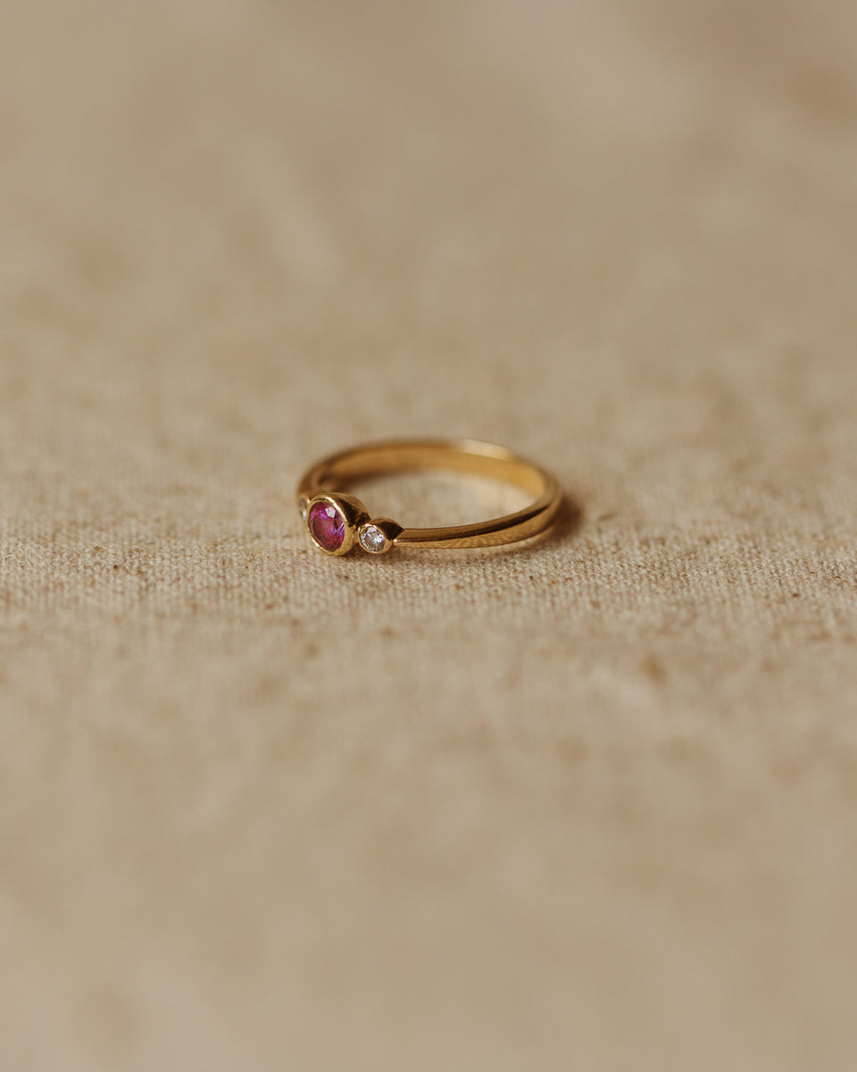 Eliza 9ct Gold Vintage Ruby & Diamond Ring | Rock n Rose